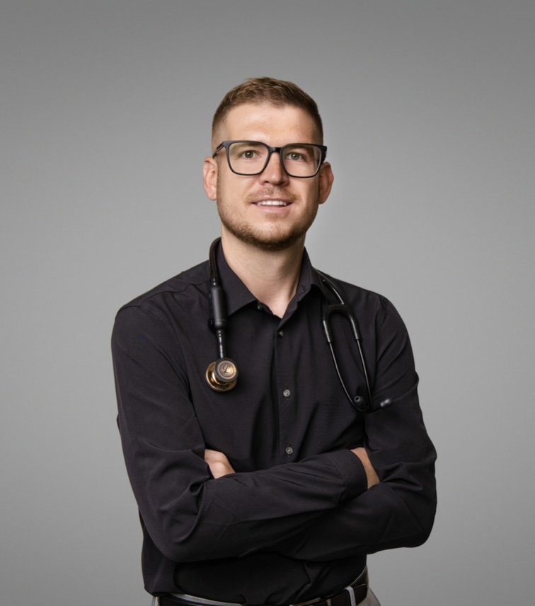 Toby Gage Saunders — LGBTQ+ Healthcare Directory